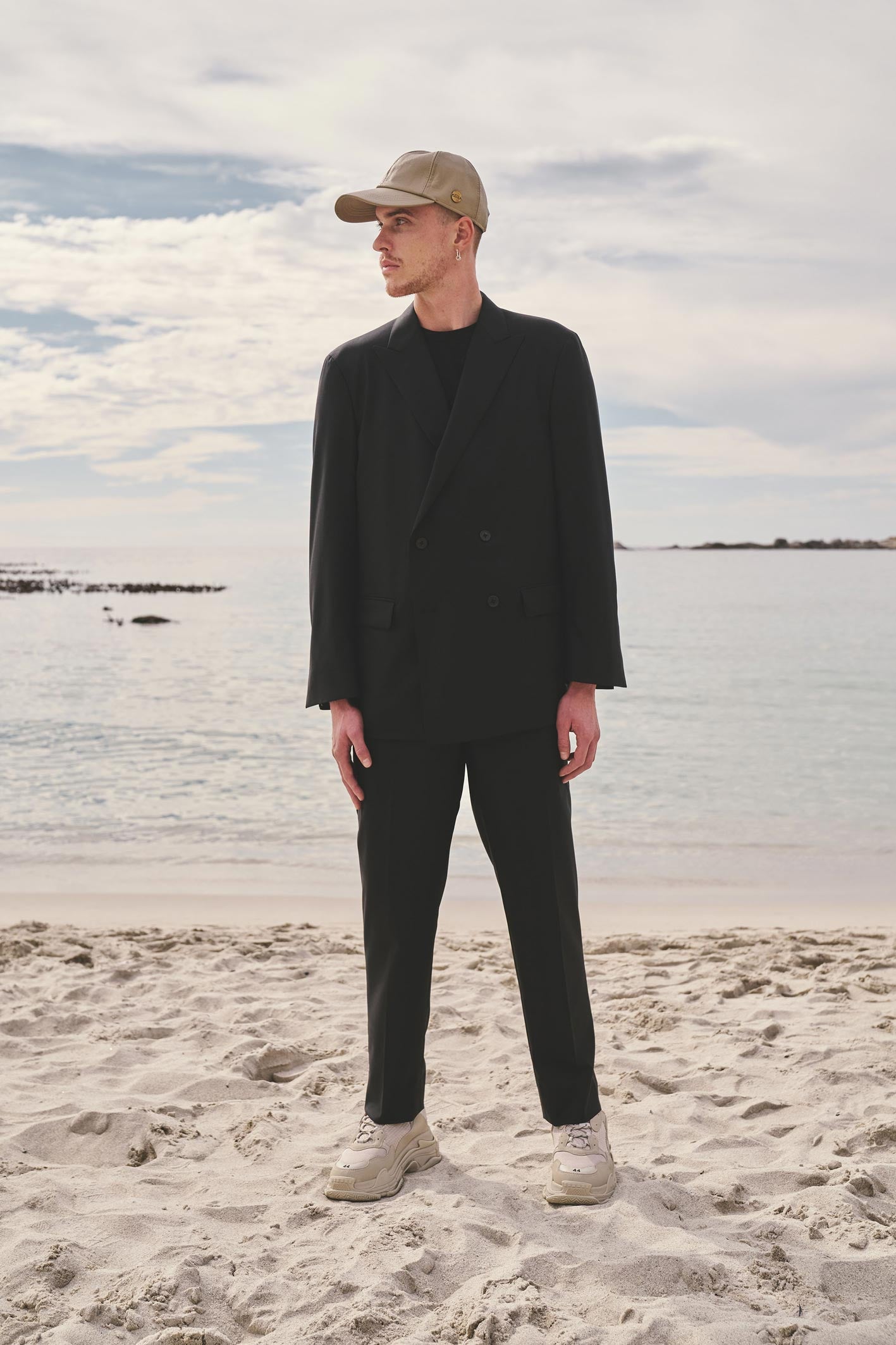 Reanue Keeves Oversized: Schwarzer Oversized Herrenanzug